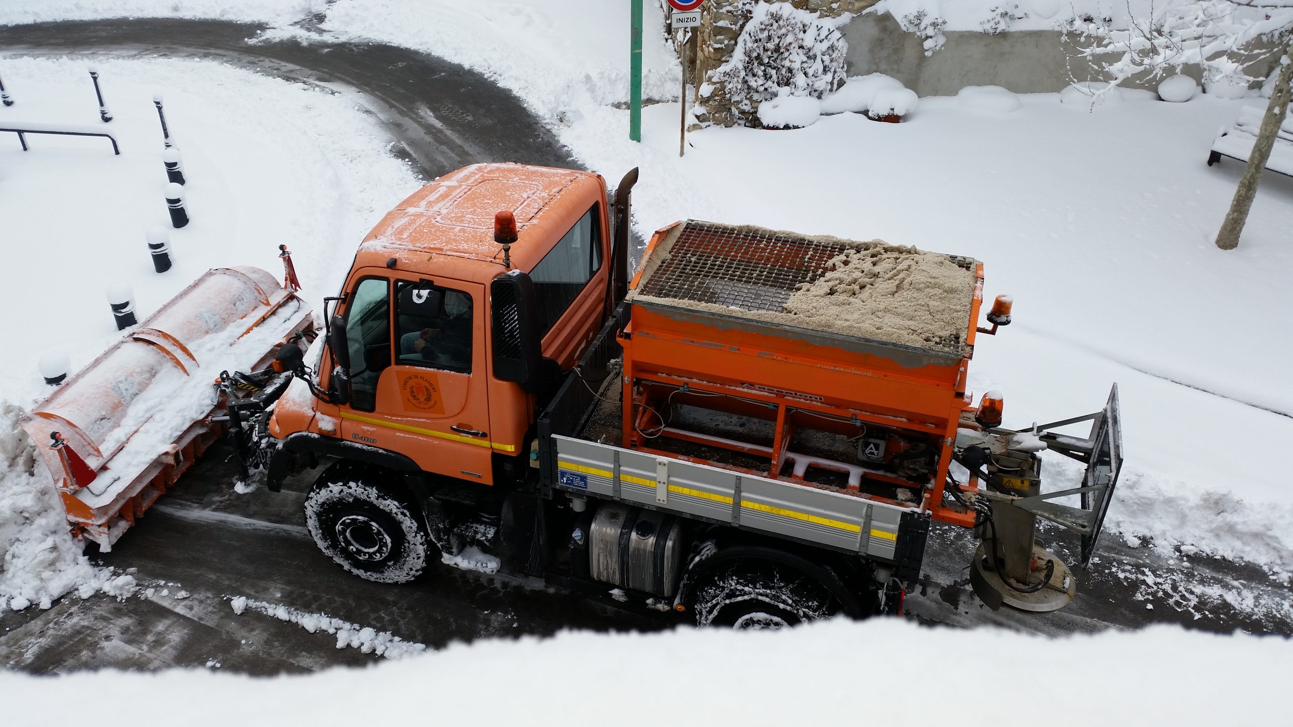 Salt on snow, how to spread it